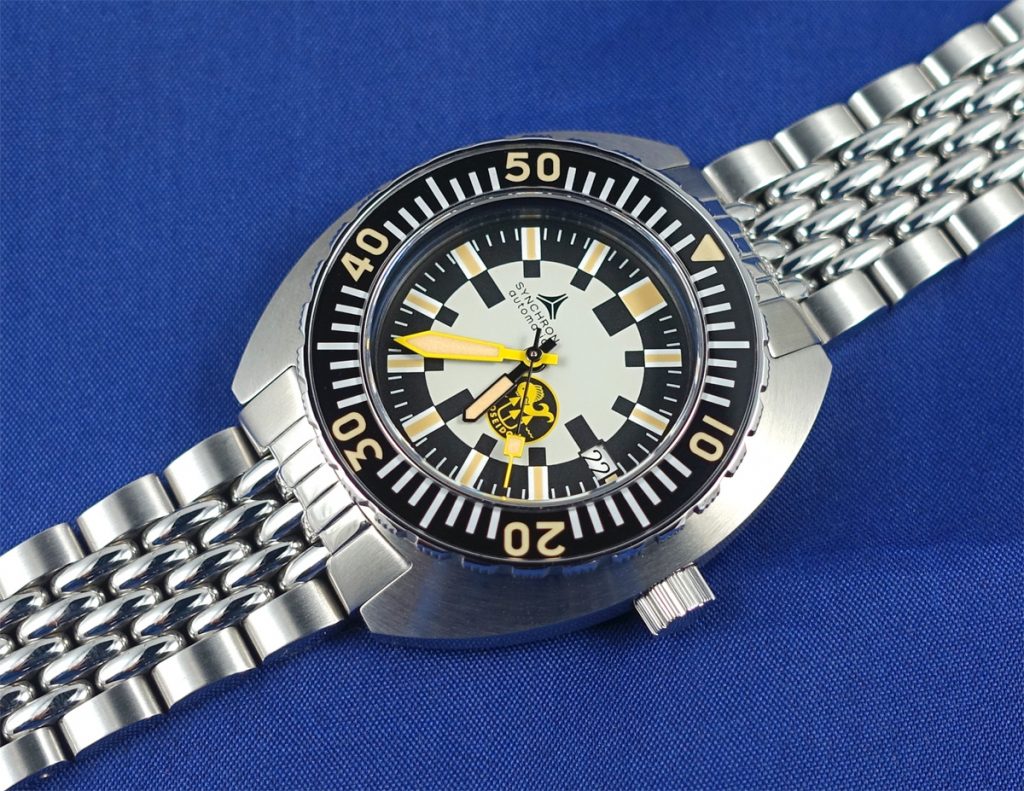 Synchron Poseidon – A Dive Into Time