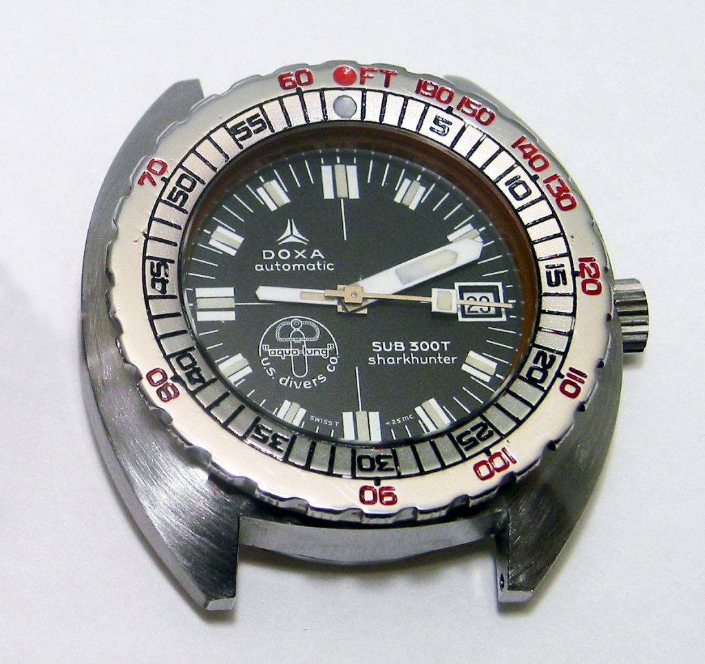 Synchron Titanium Ti300M – A Dive Into Time